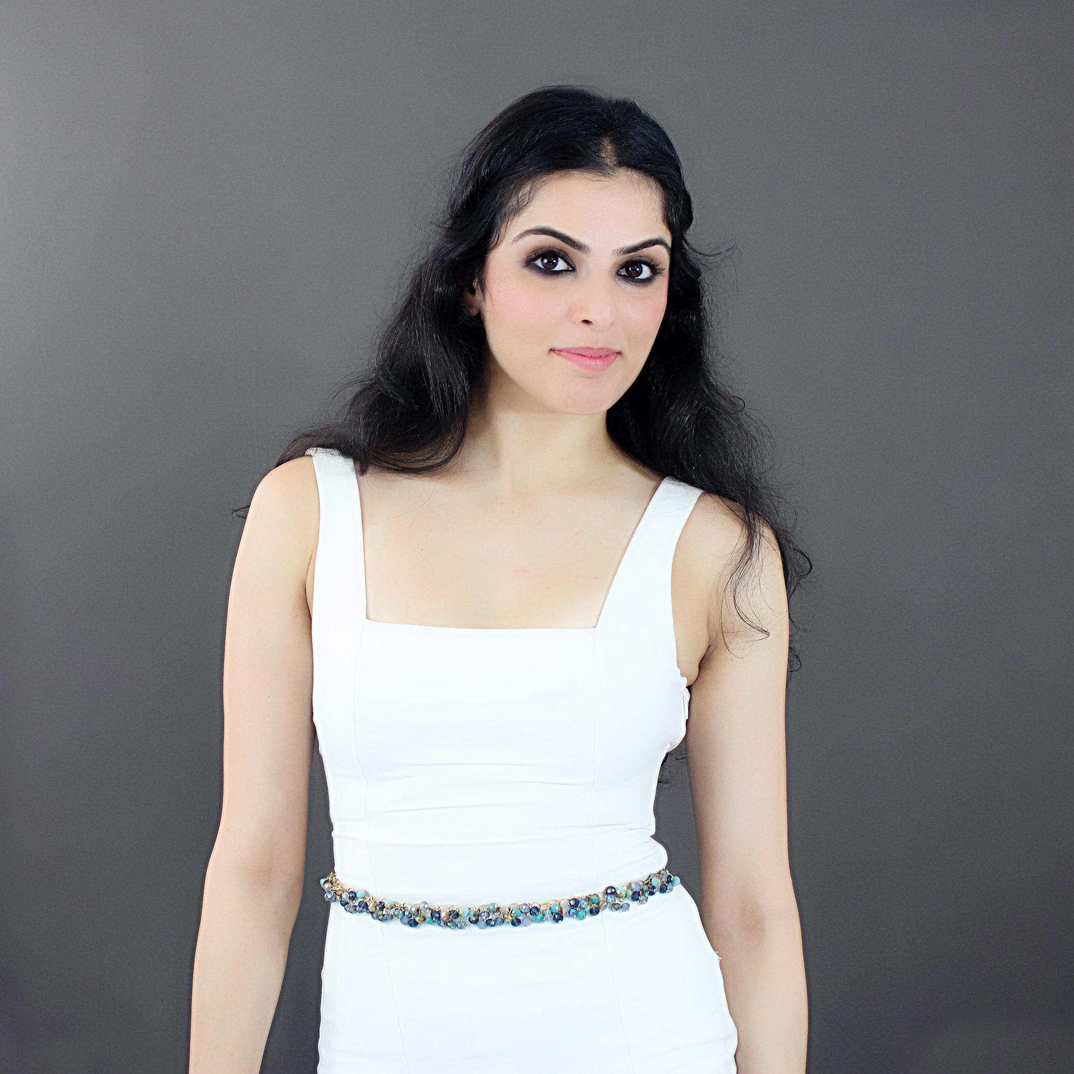 5 Ways to Wear The Shimmy Necklace